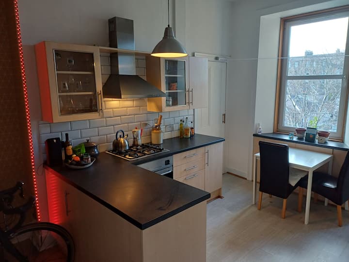 Quiet Room For Rent Central Edinburgh. - Edimburgo