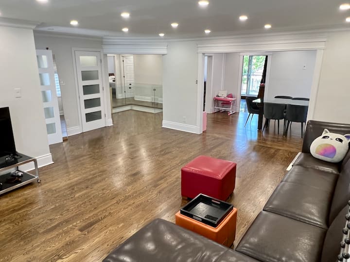 Magnifique Et Très Grande Maison Luxueuse - Boucherville