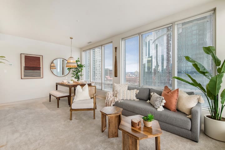 Central Bohemian Oasis With Ac & Parking - Vancouver