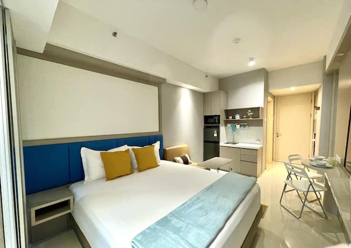 Cozy 1b Studio For Work & Study - Surabaya