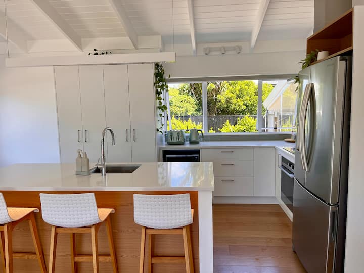 Summer Boathouse - Whitianga