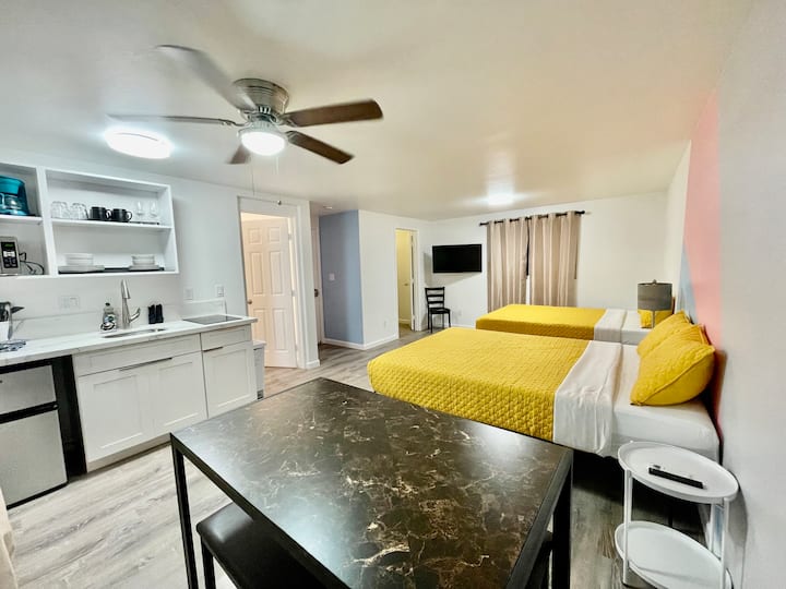 Central New Studio/kitchenette/wi-fi 3b - Honolulu, HI