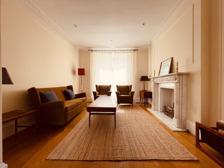 Knightsbridge Townhouse Harrods Hyde Park Sleeps 8 - Chelsea