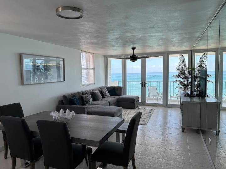 Beachfront Paradise, Isla Verde - Puerto Rico