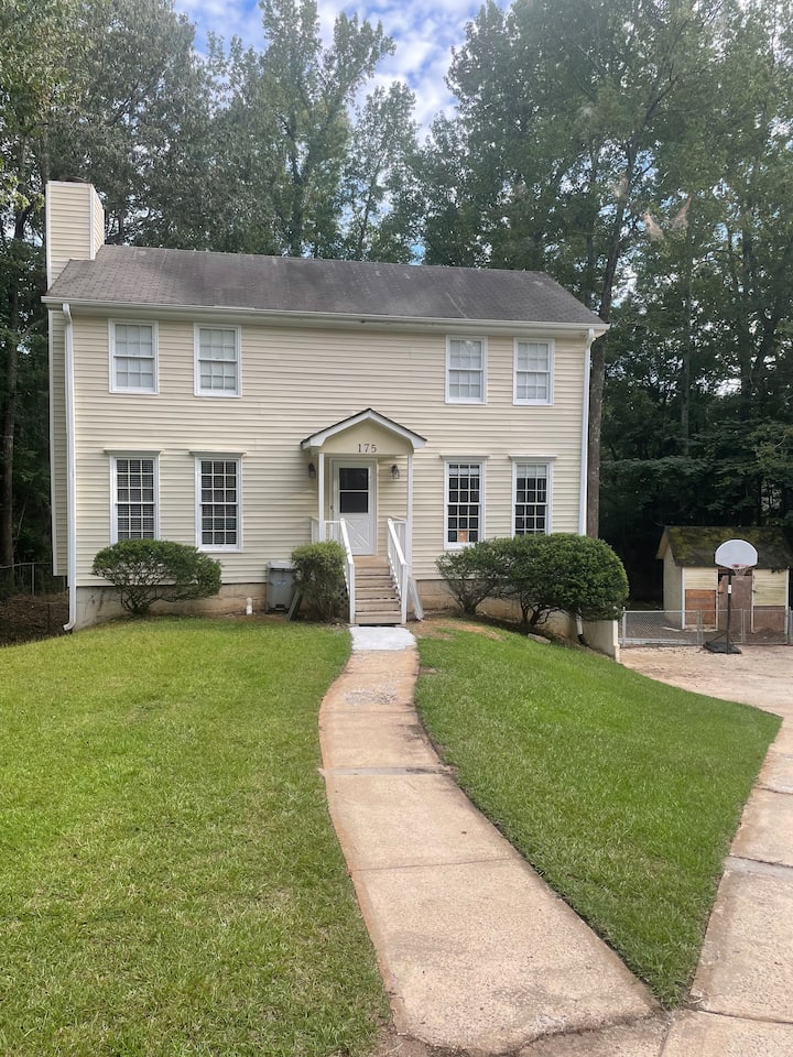 Tonya’s Retreat - Athens, GA