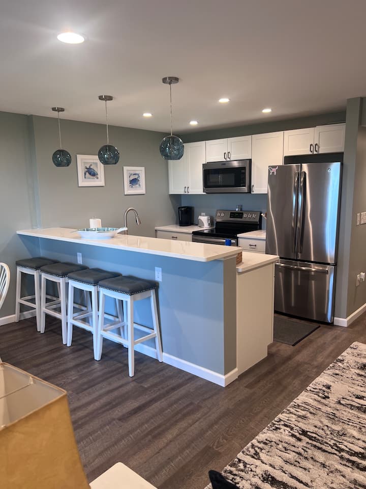 Waterfront Condo With Olympic Size Swimming Pool - Bethany Beach, DE