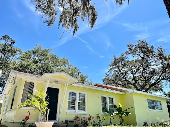 The Sunshine Getaway - 12 Mins To Clearwater Beach - Clearwater Beach, FL