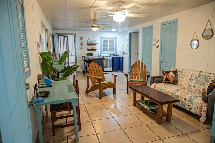 Spacious 2br Apartment With Full Amenities - Panama