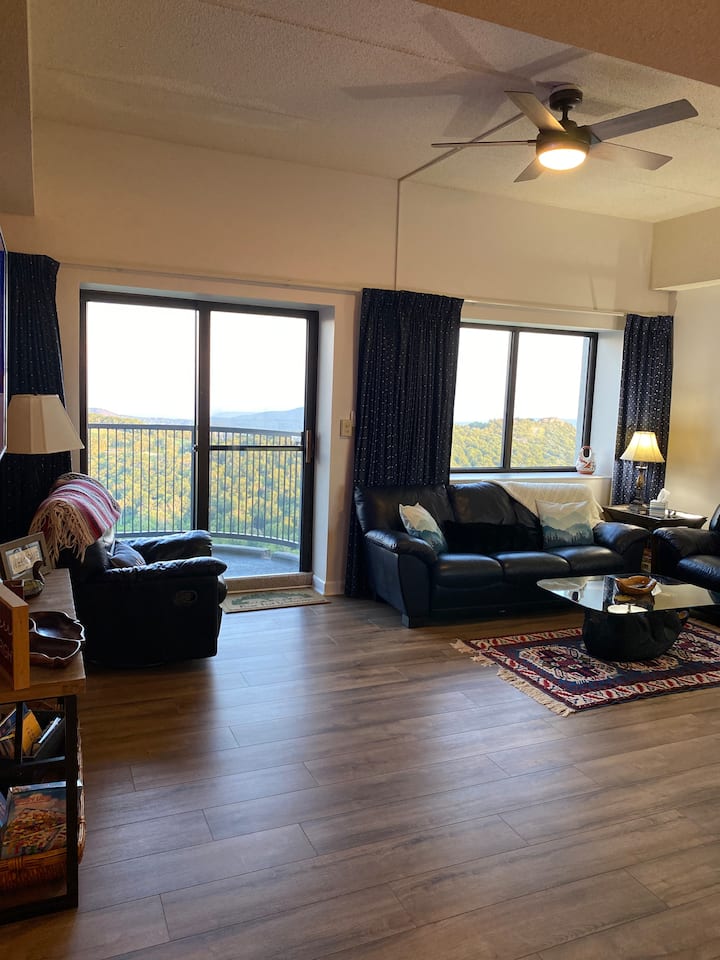 Ski Sugar Mt - View At Sugar Top Resort - Condo - Sugar Mountain, NC