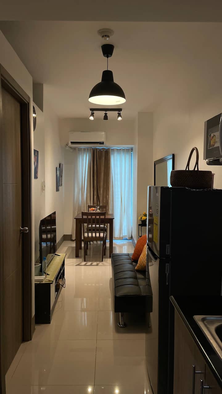 New Fame Residences - 1bedroom With Balcony - Pasig