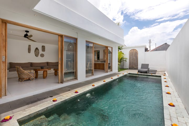 Minimalist & Bohemian 2br Villa In Seminyak - Denpasar