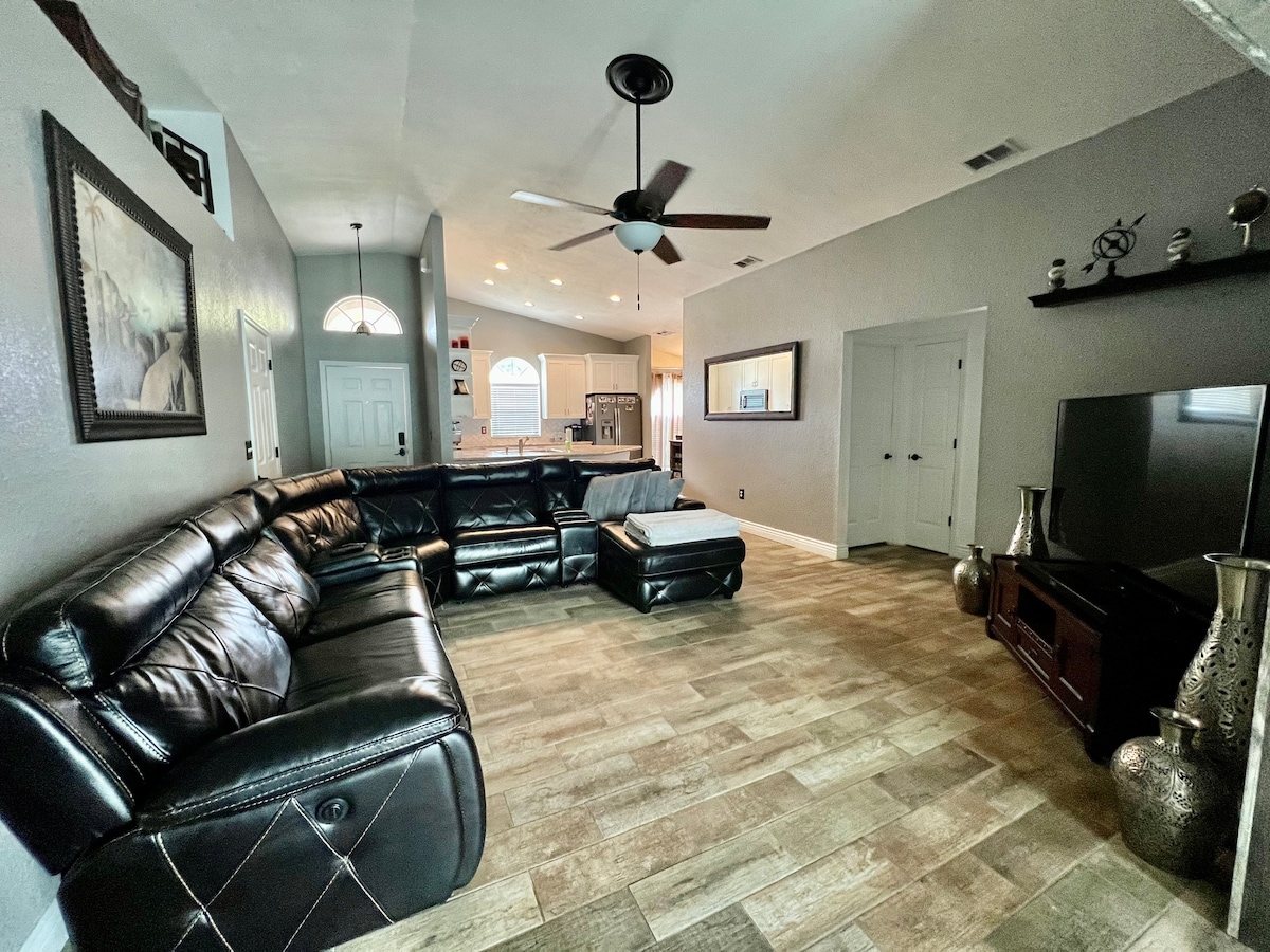 Crystal Springs Vacation Rentals & Homes - Florida, United States | Airbnb