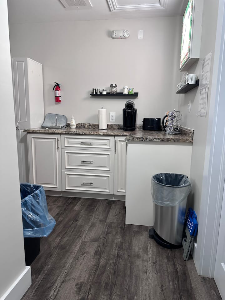 The Trailway Hub, Nl Dog Rm #2/private Bath - Deer Lake