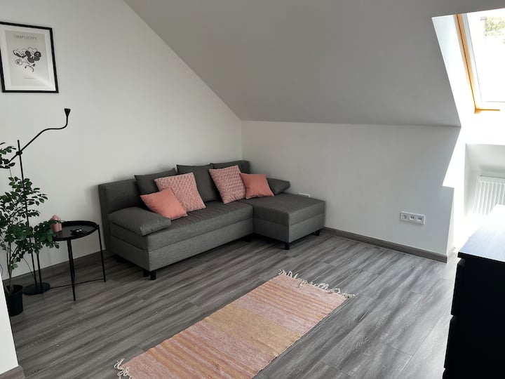 Rose Garden Apartments - Pink - Orfű