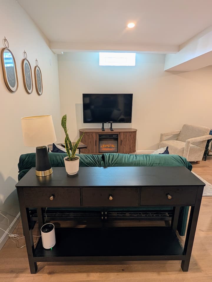 Cozy Private Suite Near Lake Nokomis & Msp - Minneapolis, MN