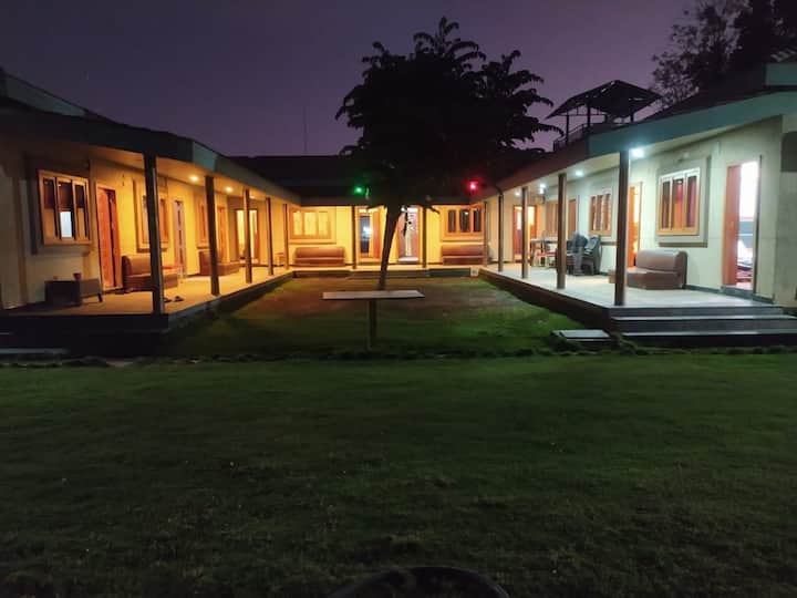 Waada By Steazy, Kharadi - Pune