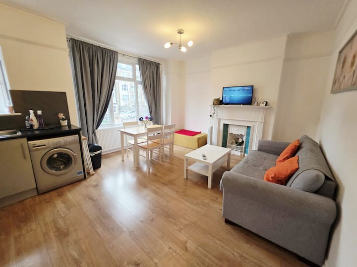 Tantalising 1 Bed Flat In London - Central London