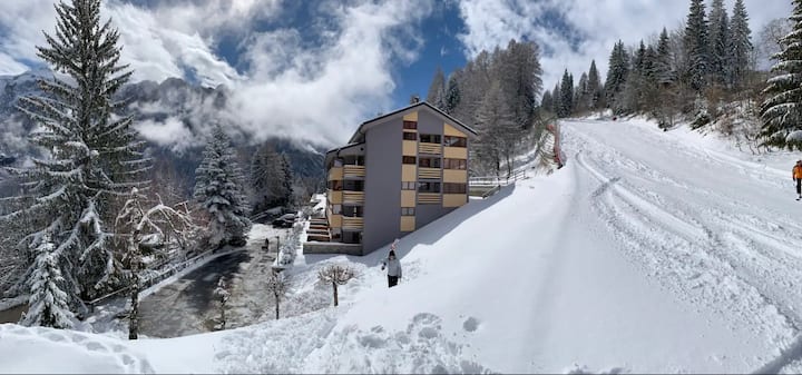 Appartamento Folgarida Sulla Pista Da Sci - Madonna di Campiglio