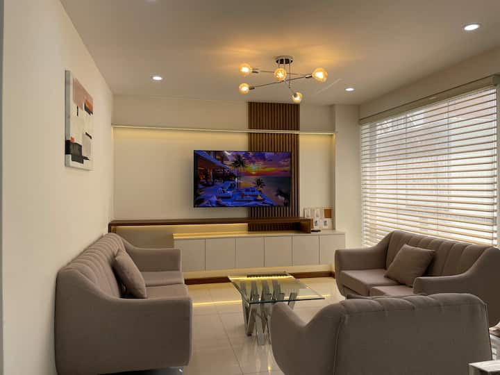 Departamento Full Amoblado / Arequipa. - Arequipa