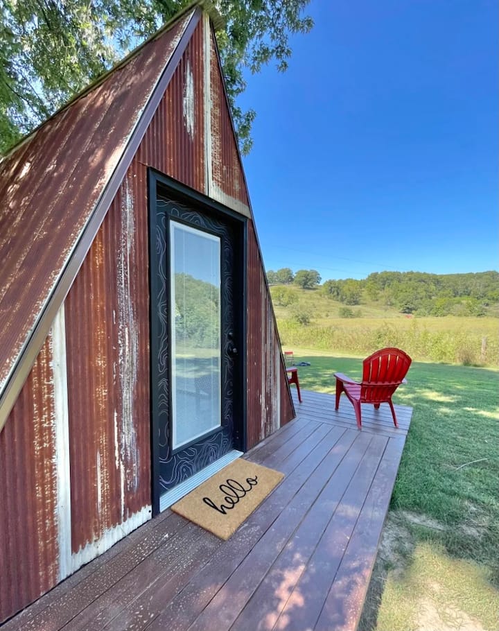 The Lucky1 A-frame Glamping Unit - Bentonville, AR