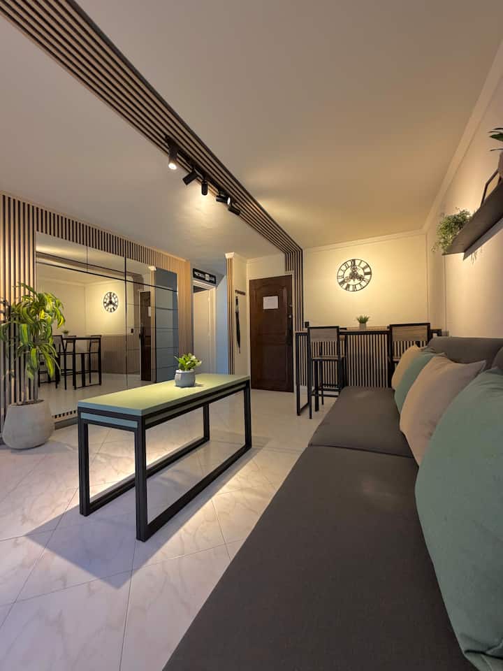 Apartment In Laureles With Air Conditioning - Medellín