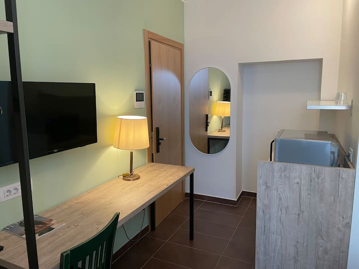 Small Cosy Bonnevoie Studio - Luxembourg