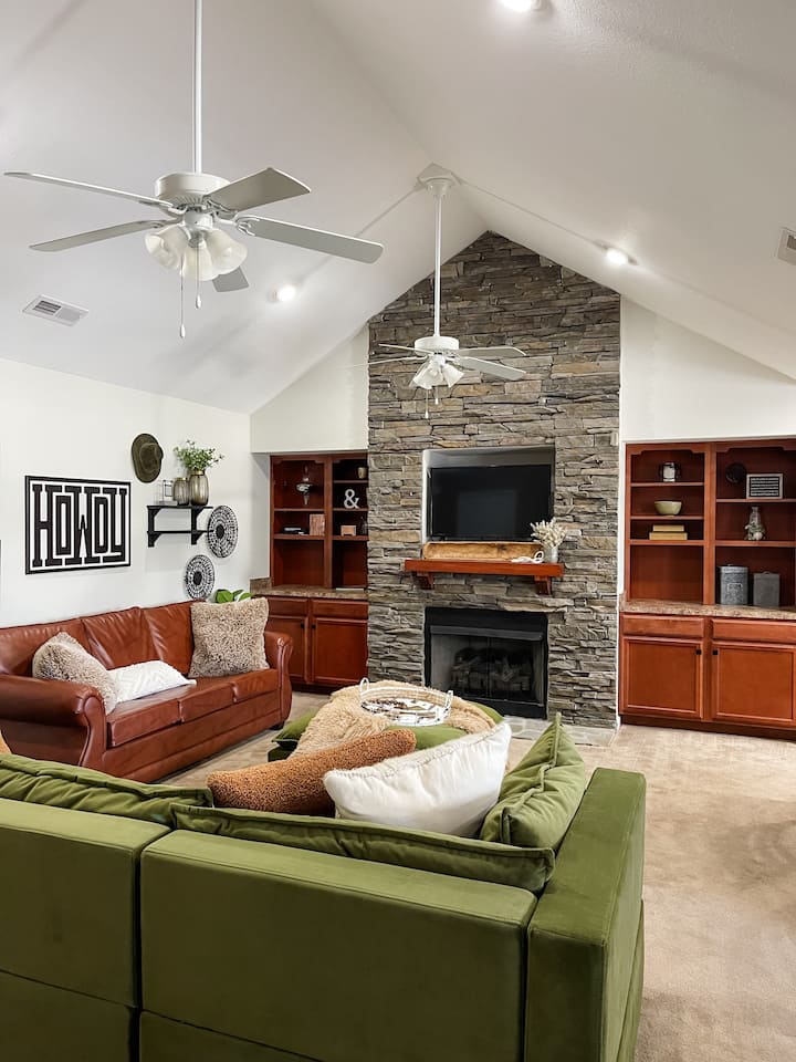 Charming 2-bed Home In Heart Of Pigeon Forge, Tn - Pigeon Forge