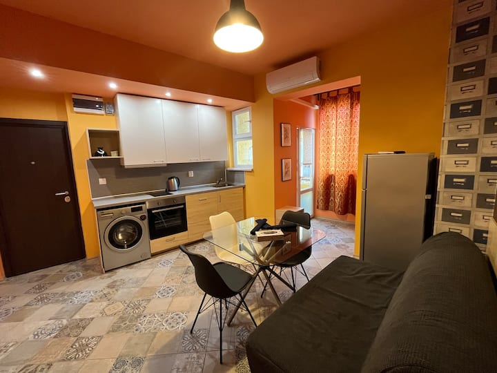 Stylish Orange Flat | Central & Metro - Sofia