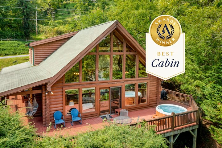 Hot Tub, Firepit, Foosball Table +Incredible Views - Maggie Valley