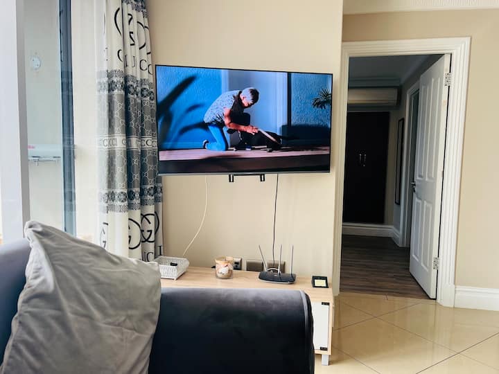 Cosy Oceanview Apartment | Steps From Shaka Marine - Durban