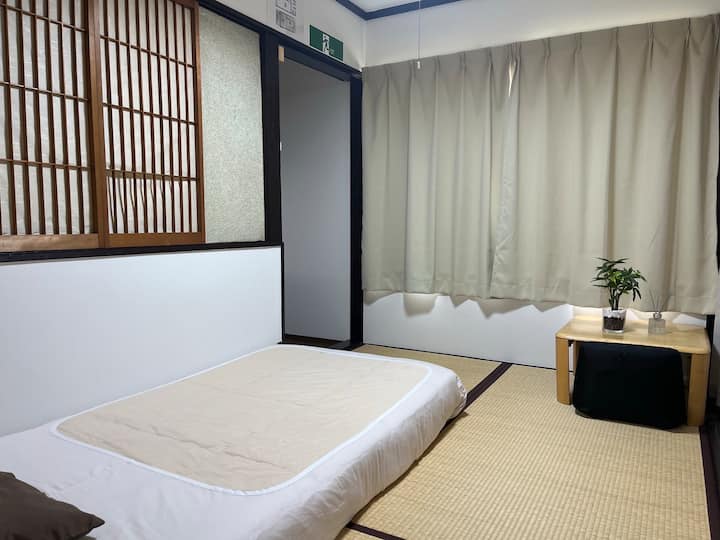 大阪市獨棟兩層日式房源整套出租不與人共用／出差旅遊／親子共用／廚房設備／2房1廳可同時入住7人 - Osaka, Japan