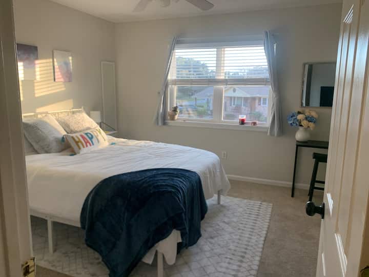 Long Term All Inclusive Room In James Island Home - 찰스턴