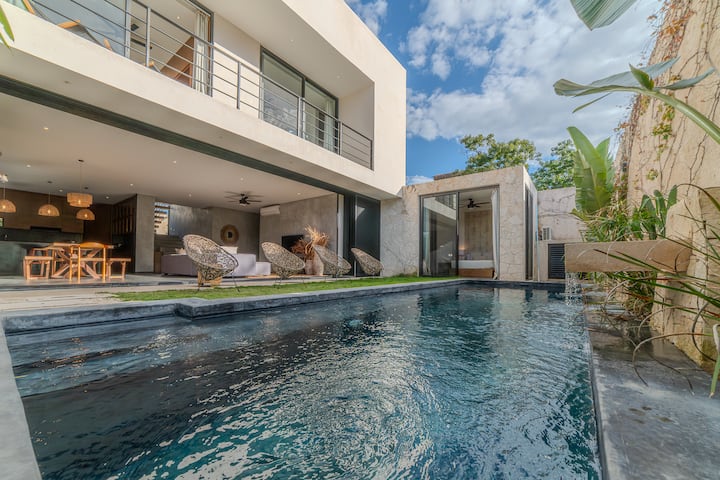 Jungle Luxury: Villa W/ Huge Private Yard & Pool - Tulum