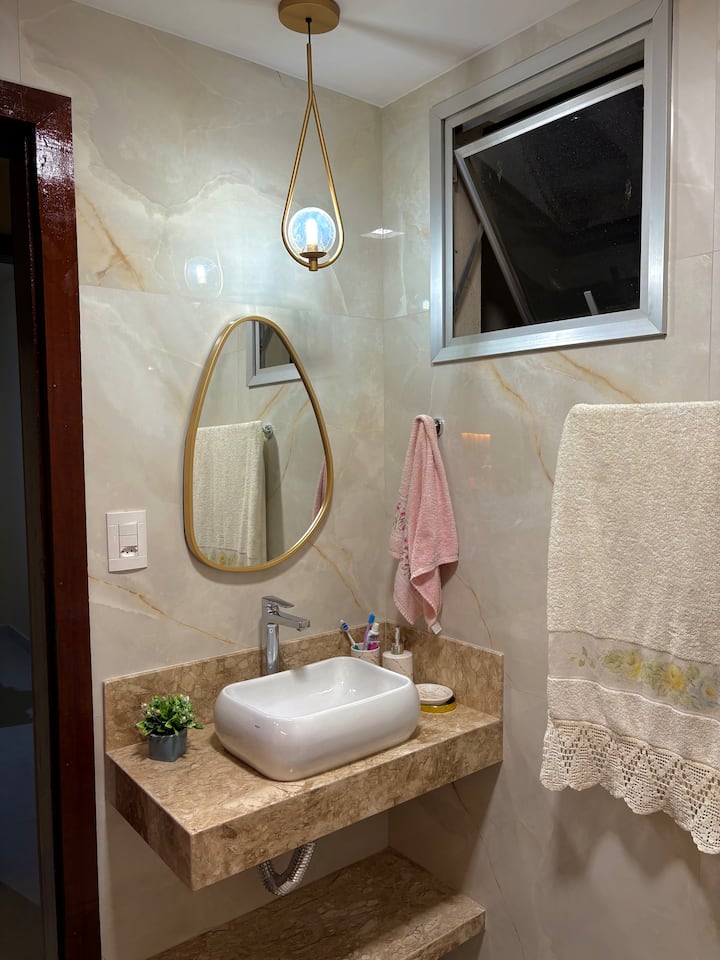 Dois Quarteirões Da Praia Do Moro - Guarapari