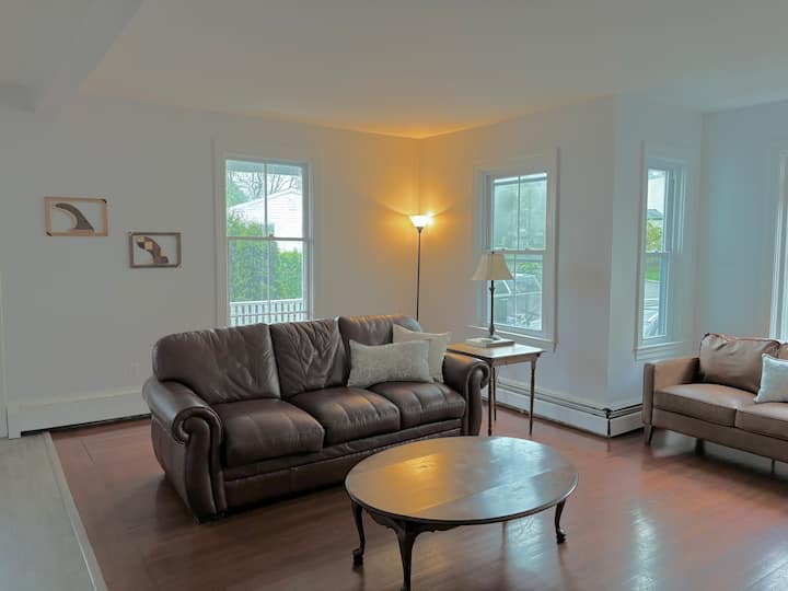 Base Camp In Downtown Newport! - Rhode Island