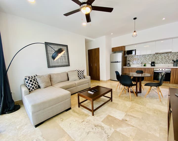 New Apt / Exclusive Condo Steps To The Beach 501 - Playa del Carmen