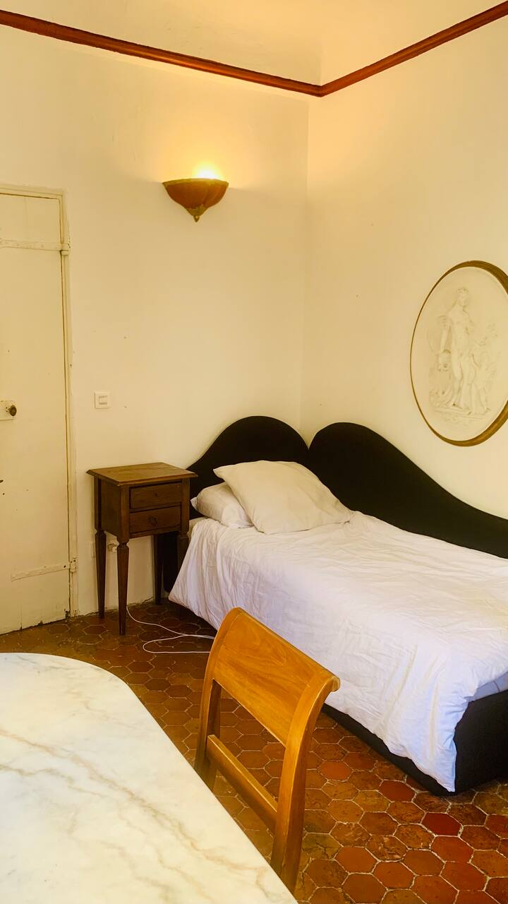 Chambre Au Cœur De La Vielle Ville - Èze