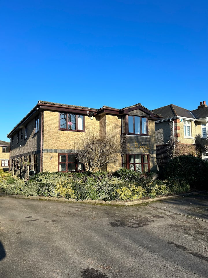 Clifton Gardens - 修咸頓