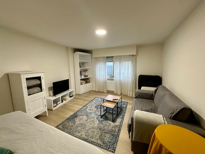 Apartamento Dentro De Muralla Con Parking Gratuito - Lugo, España
