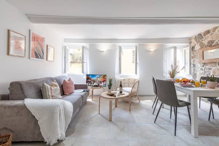 Malonat - Appartement Charmant Vieille Ville A C - Nizza