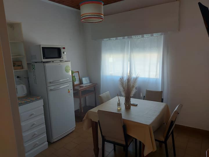 Departamento En Excelente Zona. Hasta 4 Personas. - Gualeguaychú