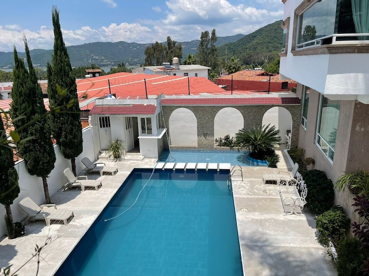 Ciprés 121 - Valle de Bravo