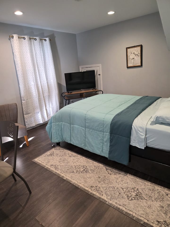 Cozy Studio D - Newnan, GA