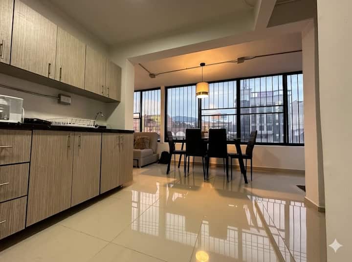 Centrica Casa Laureles Max 12 Personas - Medellín