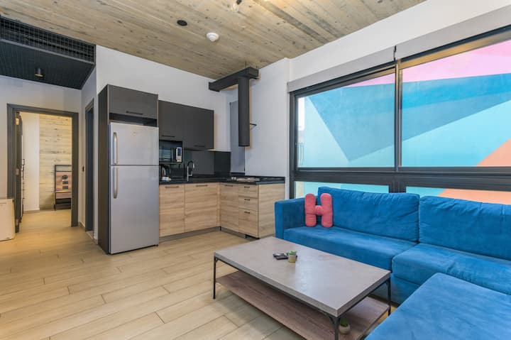 Amine 501, 1-br In Mar Mikhael - Lebanon