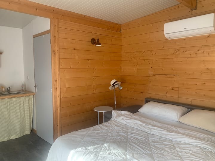 Bungalow Dans Le Jardin - Saint-Étienne