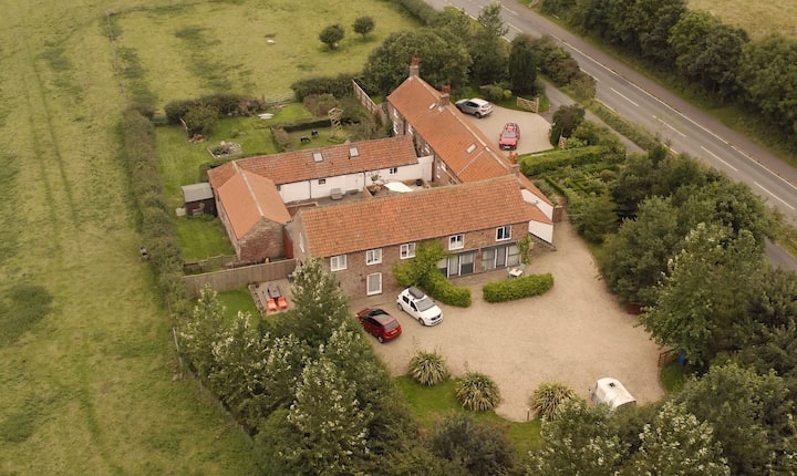 Lovely Cottage Garden And Parking (Filey) - Filey