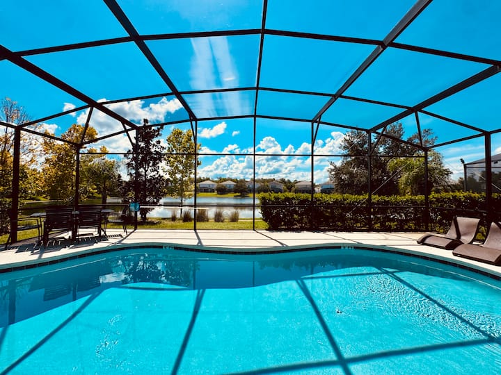 6bd/4b Lake House*no Carpet*kissimmee By The Parks - Kissimmee, FL