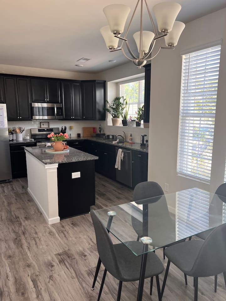 Cozy Room In Great Location - Belmont, NC