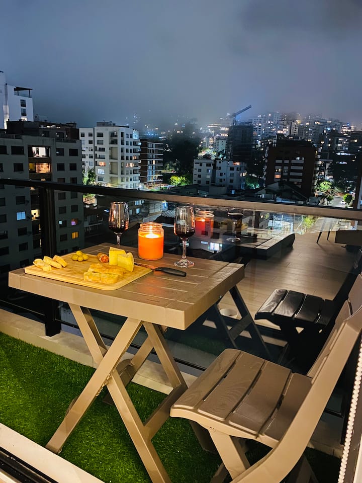 Designed For You | Work & Rest Near La Carolina - Quito